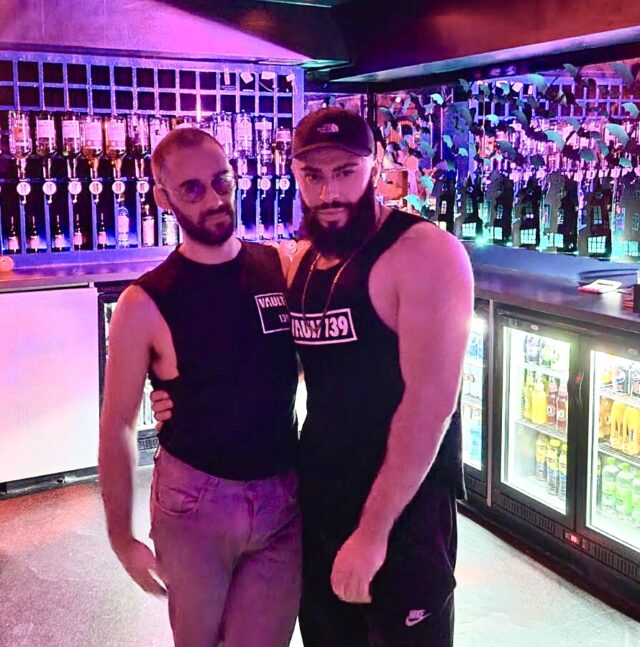 London's Popular Cruise Bar - Vault 139 - QX Magazine