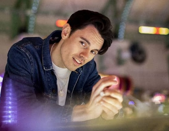 QX interviews award winning artist Aaron Sibley ahead of his Village ...